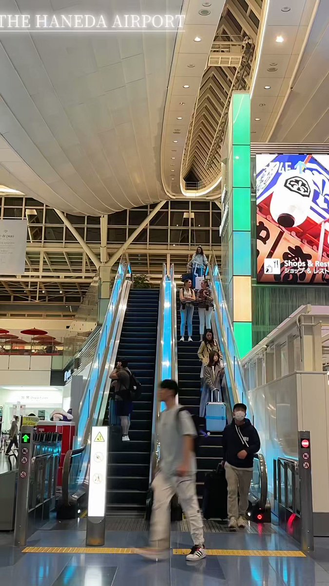 【羽田空港/国際線/3F出発ロビー】 タイムラプスで撮影しました📸 #羽田空港 #第三ターミナル #国際線 #HanedaAirport # ...